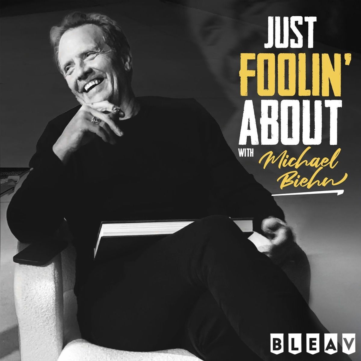 Weapons Review w/ Josh Brolin & Julia Garner, Netflix Serial Killer ...